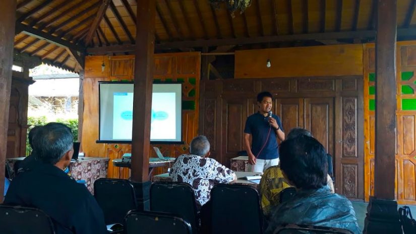 Pelatihan Pemeliharaan Alat Mesin Pertanian di Usaha Penyedia Jasa ...