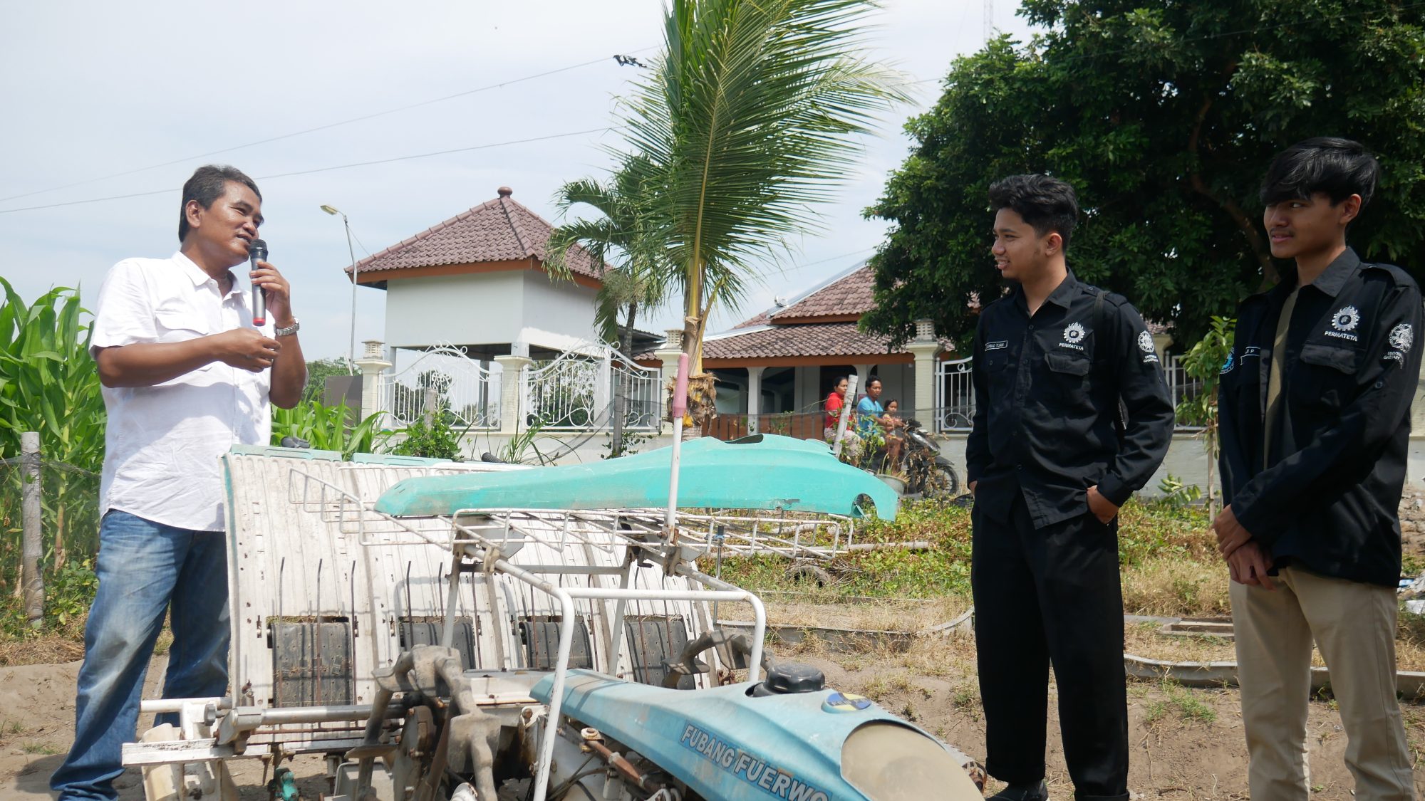 Studi Lapangan Pengenalan Alat dan Mesin Produksi Pertanian di UPJA ...